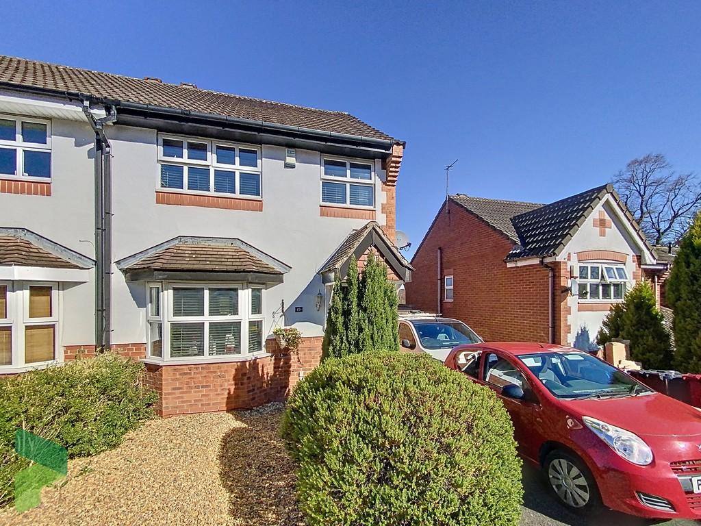 The Glade, Oakdale, Blackburn 3 bed semi-detached house - £205,000