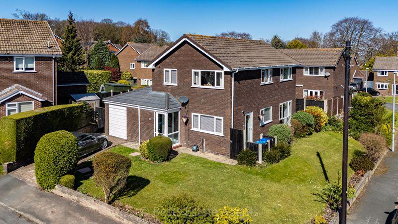 Whitley Close, Higher Runcorn 4 bed detached house for sale - £375,000