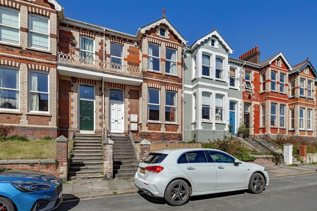 Salisbury Road, Plymouth 4 bed terraced house - £300,000