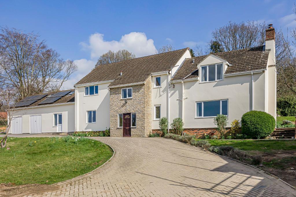 Stinchcombe, Dursley GL11 6 bed detached house for sale - £800,000