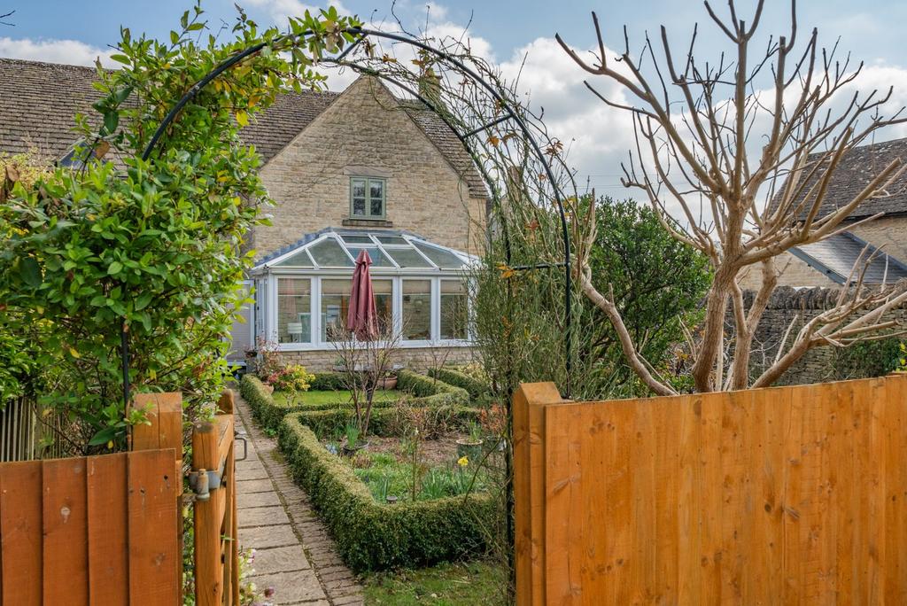 Prospect Cottage, Filkins, Lechlade... 4 bed semi-detached house for ...