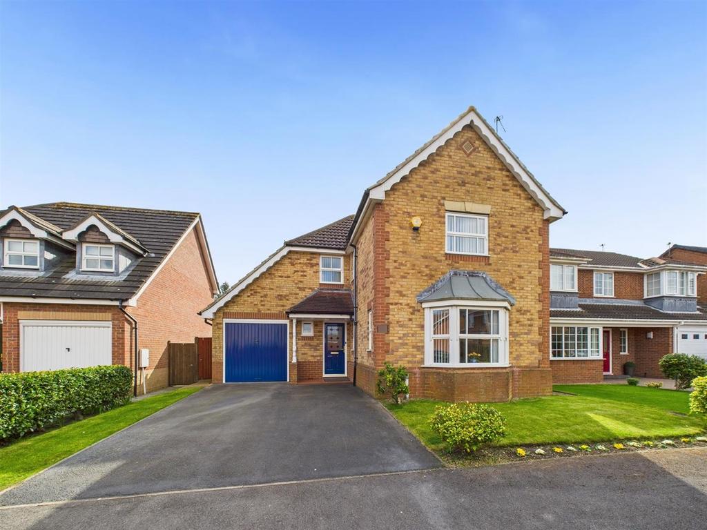 Alexandra Gardens, North Shields 4 bed detached house - £385,000