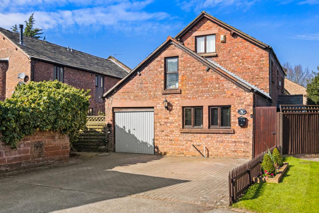 The Almonds, Liverpool, L26 4 bed detached house for sale - £400,000