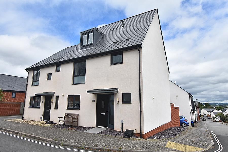Old Quarry Drive, Exminster, Exeter, EX6 4 bed semi-detached house for ...