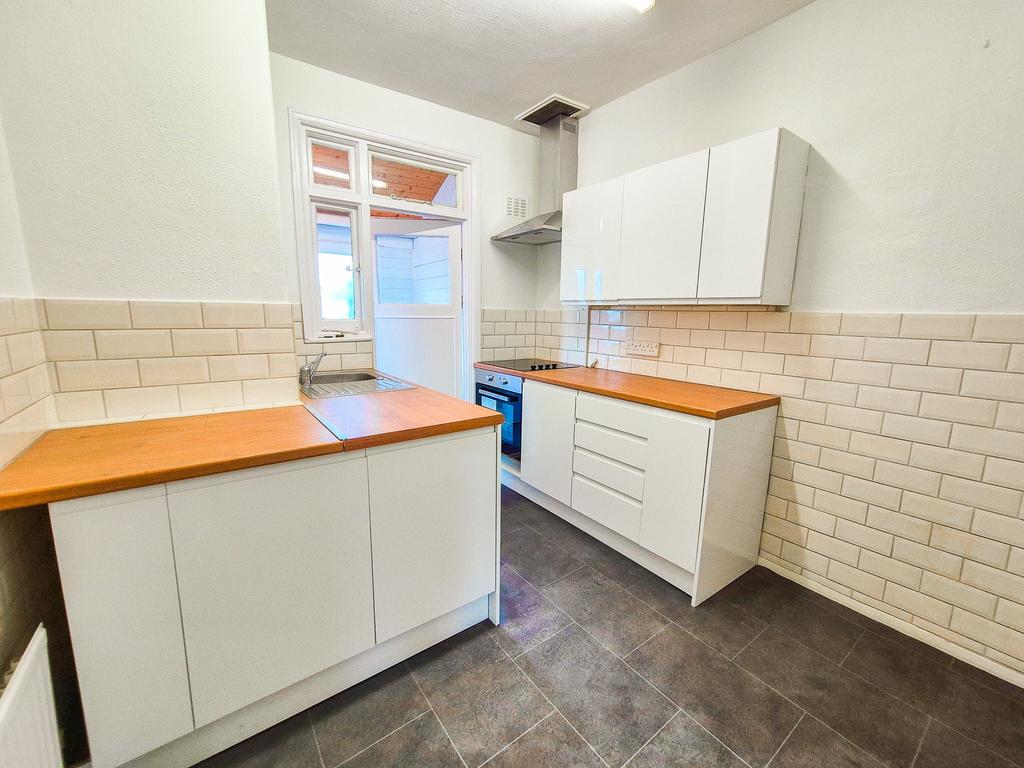 Seaforth Avenue, Southend-on-Sea... 1 bed flat - £1,100 pcm (£254 pw)