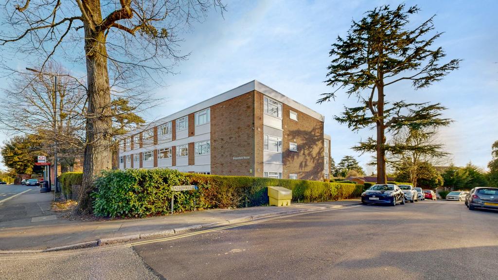 Stanmore Hill, Stanmore, HA7 2 bed apartment for sale - £350,000