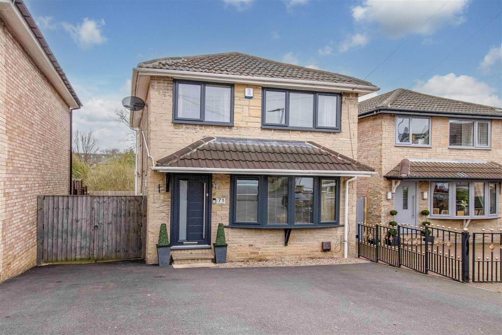 Teall Court, Ossett WF5 3 bed detached house for sale - £270,000