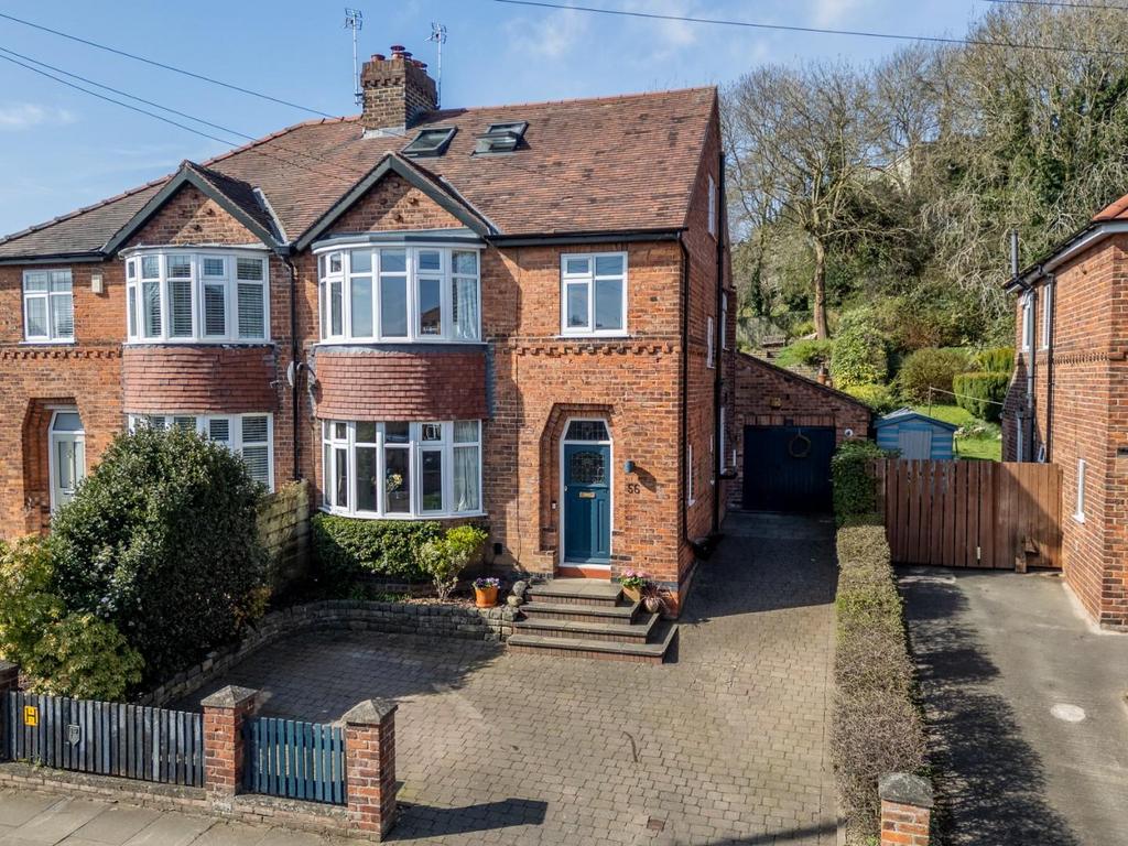 Grantham Drive, York 5 bed semi-detached house - £650,000