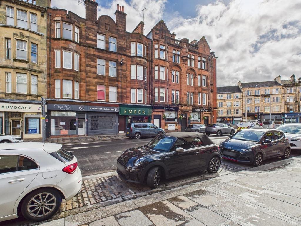 Causeyside Street, Paisley PA1 1 bed flat - £550 pcm (£127 pw)
