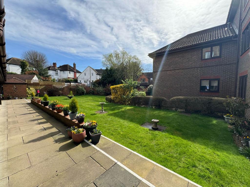 Primrose Court, Brentwood CM14 2 bed retirement property for sale - £ ...