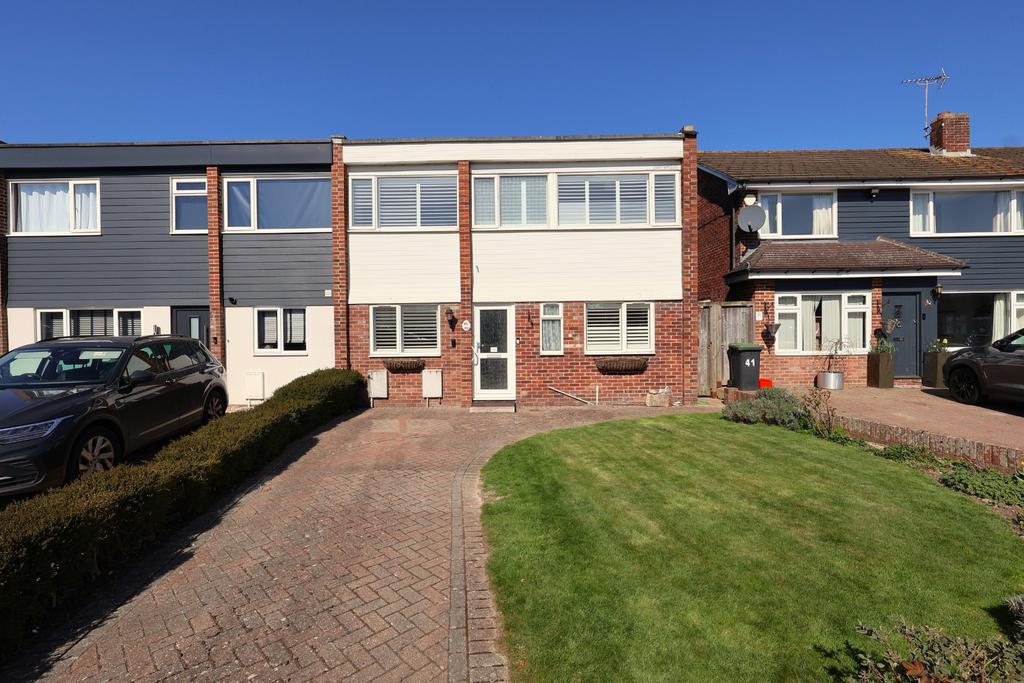 Stansted Crescent, West Leigh, Havant 4 bed semi-detached house for sale - £330,000