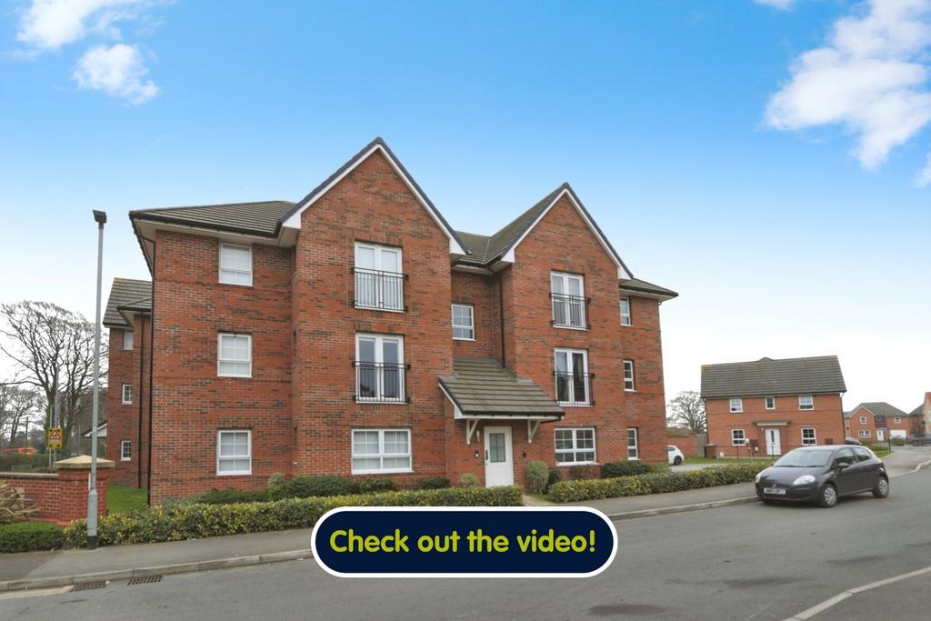 Jack Harrison Avenue, Cottingham, ... 2 bed apartment - £135,000