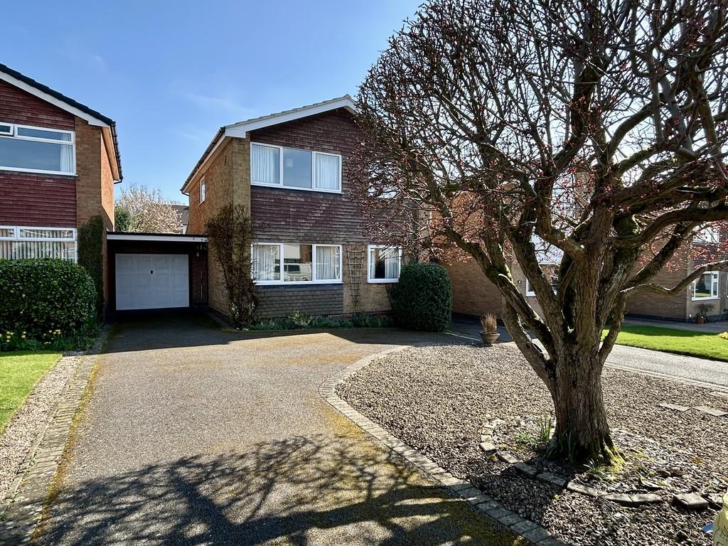 Willesley Gardens, Ashby-de-la-Zouch 4 bed link detached house - £385,000