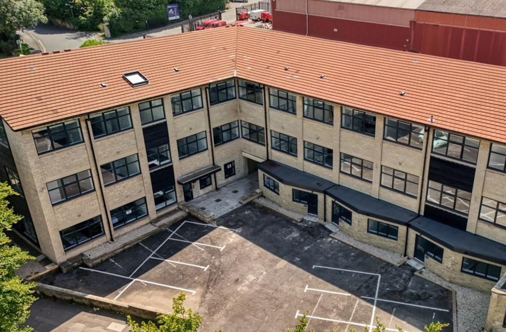 Vallis Road, Vallis House, Frome 1 bed apartment to rent - £875 pcm (£ ...