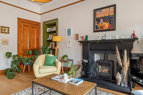 Sold House Prices in Nithsdale Road, Glasgow, G41 | OnTheMarket