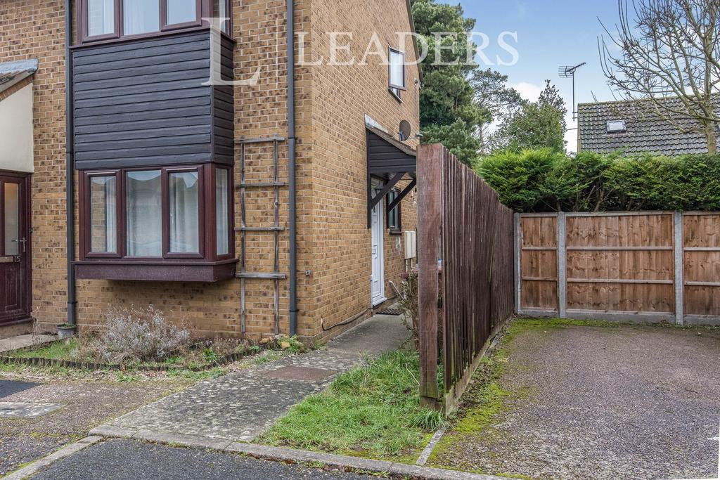 Lapwing Court, Mildenhall, Bury St... 1 bed apartment - £750 pcm (£173 pw)