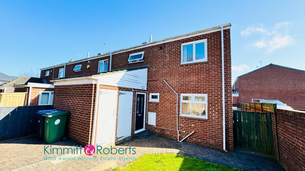 Byron Lodge Estate, Seaham, Durham, SR7 3 bed end of terrace house - £ ...