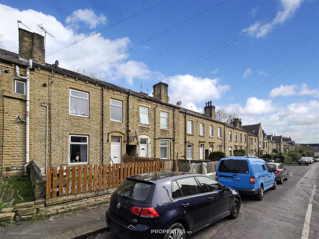 Norman Road, Huddersfield HD2 2 bed terraced house for sale - £85,000