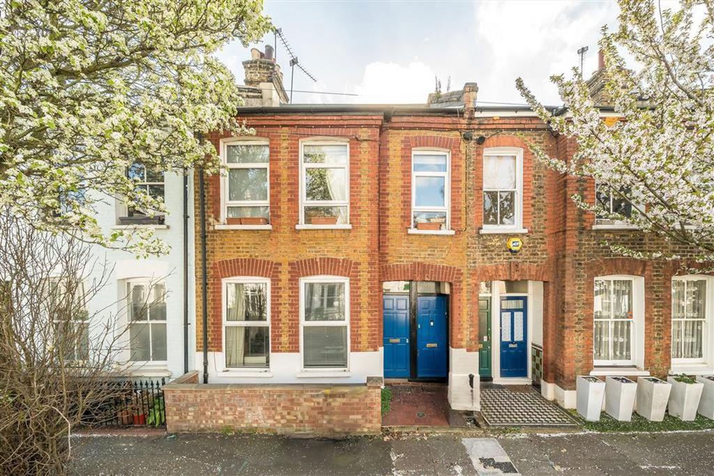 Crimsworth Road, London SW8 2 bed flat - £475,000
