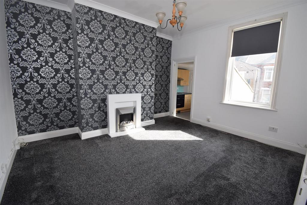 East Stainton Street, South Shields 2 bed flat - £68,950