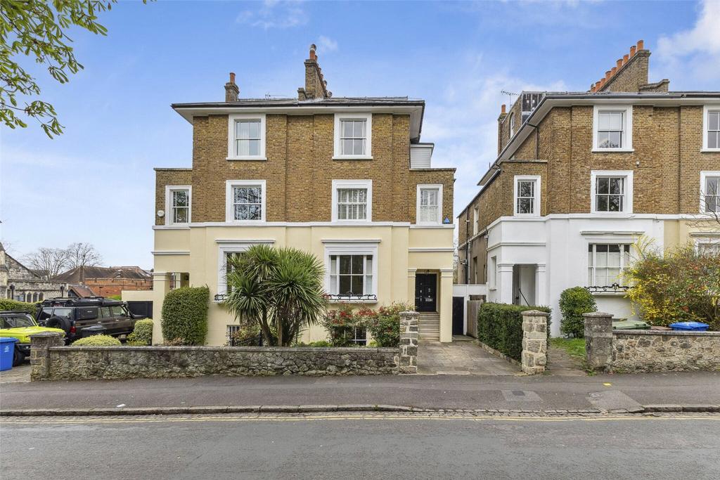 Claremont Road, Windsor, Berkshire, SL4 4 bed semi-detached house for ...