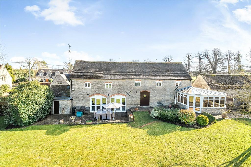 Lower Farm Barn, Lower Benefield, Nr... 5 bed house for sale - £850,000