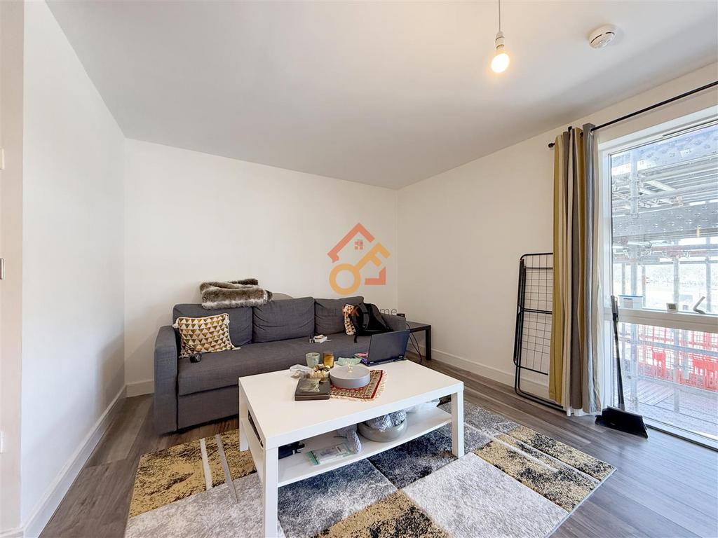 Hemisphere, 18 Edgbaston Crescent... 1 bed flat - £950 pcm (£219 pw)