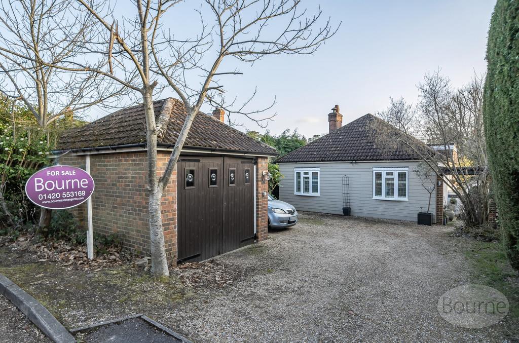 Fairview Road, Headley Down, Bordon... 4 bed detached house - £725,000