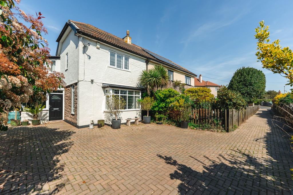 Weston-super-Mare BS23 3 bed semi-detached house for sale - £465,000