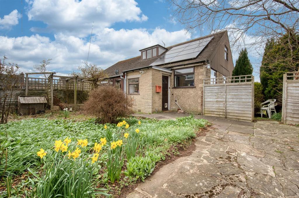 Hedgerows, 42 Eccles Close, Hope... 3 bed semi-detached bungalow for ...