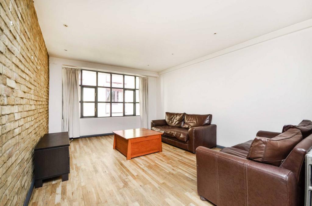 Wapping High Street, Wapping, London... 2 bed flat - £2,817 pcm (£650 pw)