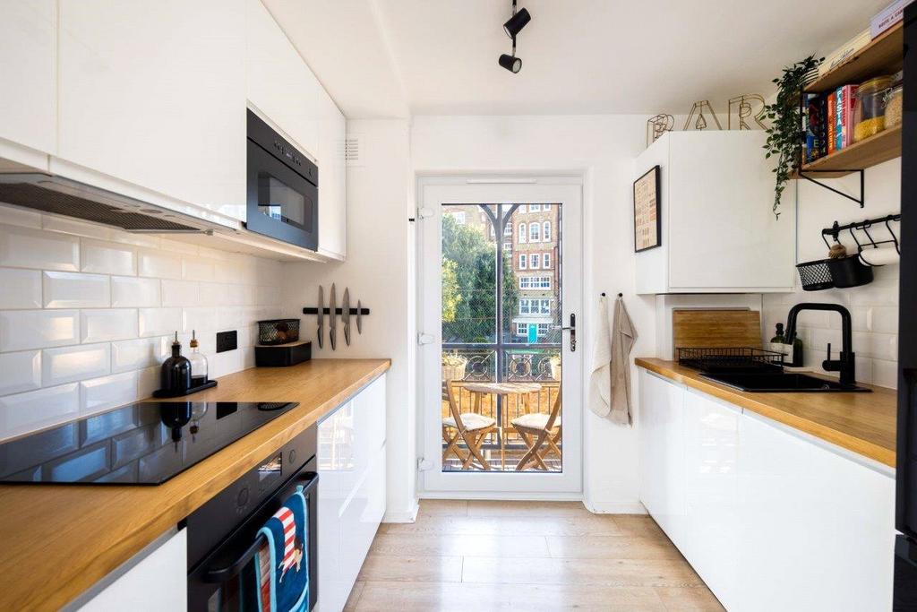 Coll Sharp Court, 26 Austin Street... 1 bed flat for sale - £425,000