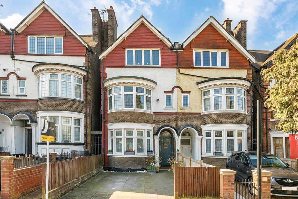 Drewstead Road, London SW16 6 bed semi-detached house - £1,395,000