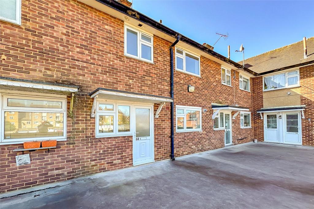 The Quadrant, St. Albans... 3 bed penthouse for sale - £300,000