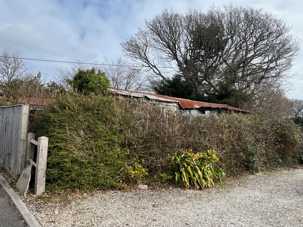 HARMANS CROSS Property - £80,000