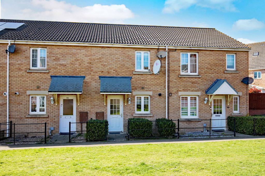 Lapwing Close, Corby NN18 2 bed terraced house - £195,000