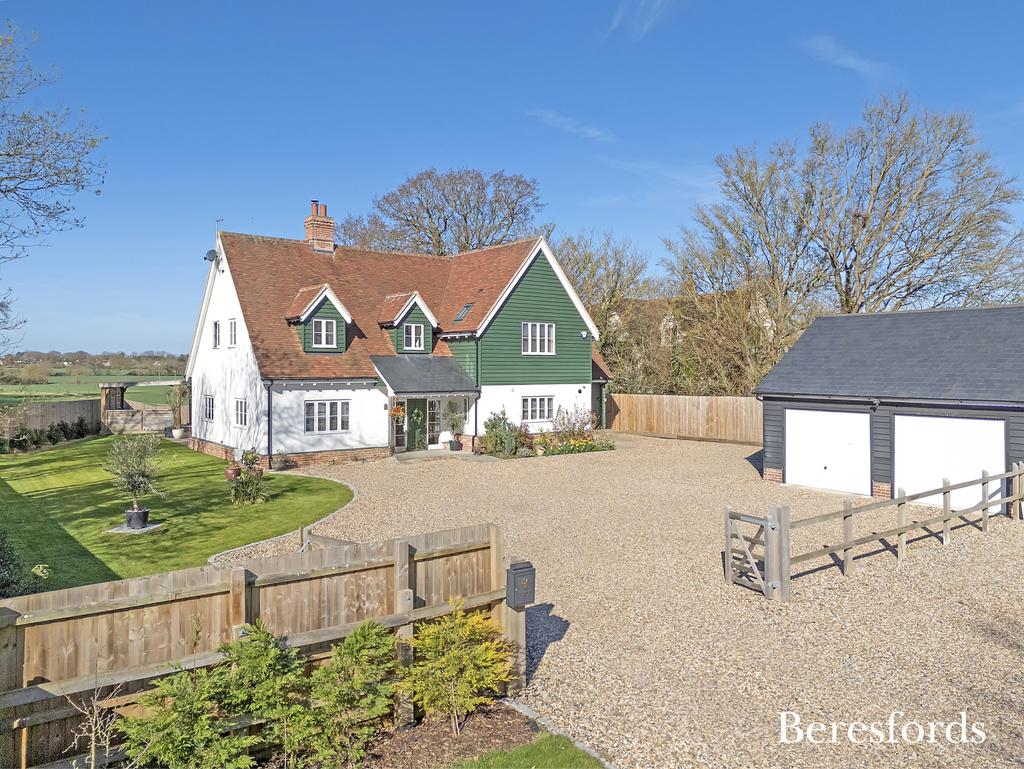 Bannister Green, Felsted, CM6 5 bed detached house for sale - £1,425,000