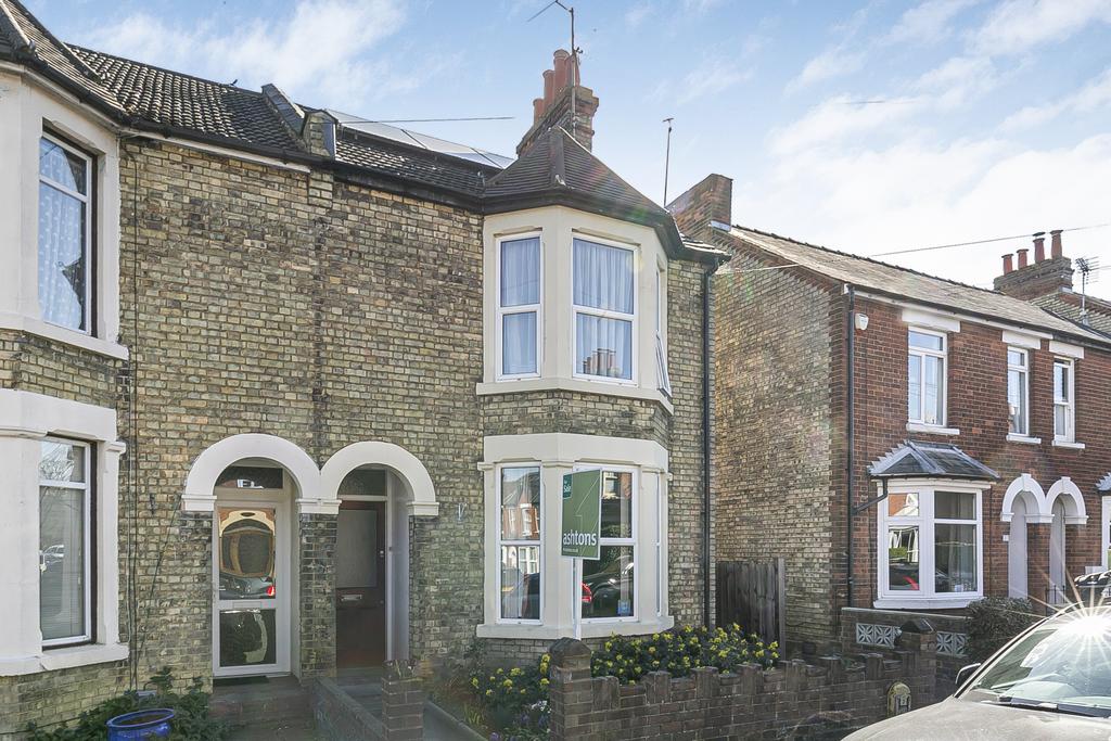 Hitchin SG5 3 bed semi-detached house - £750,000
