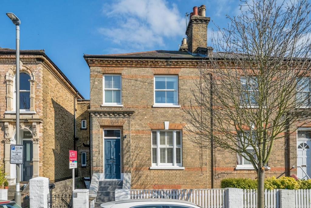 Stanbridge Road, Putney, London, SW15 2 bed flat for sale - £690,000