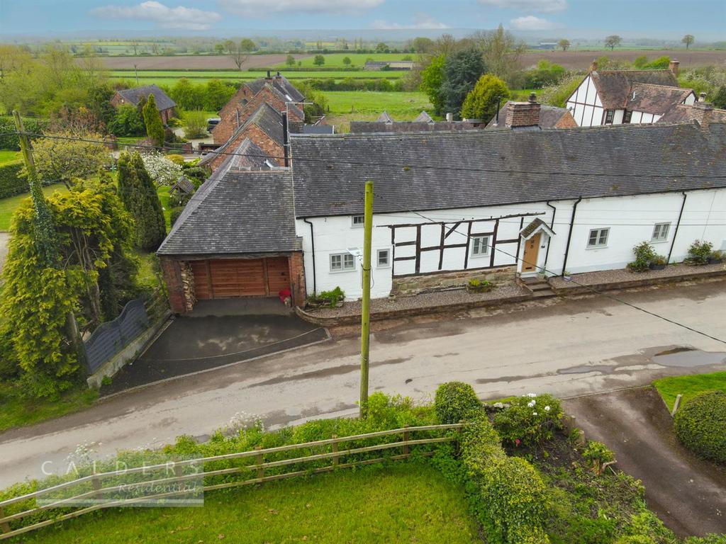 Pipe Lane, Orton-On-The-Hill, Atherstone 3 bed cottage - £595,000