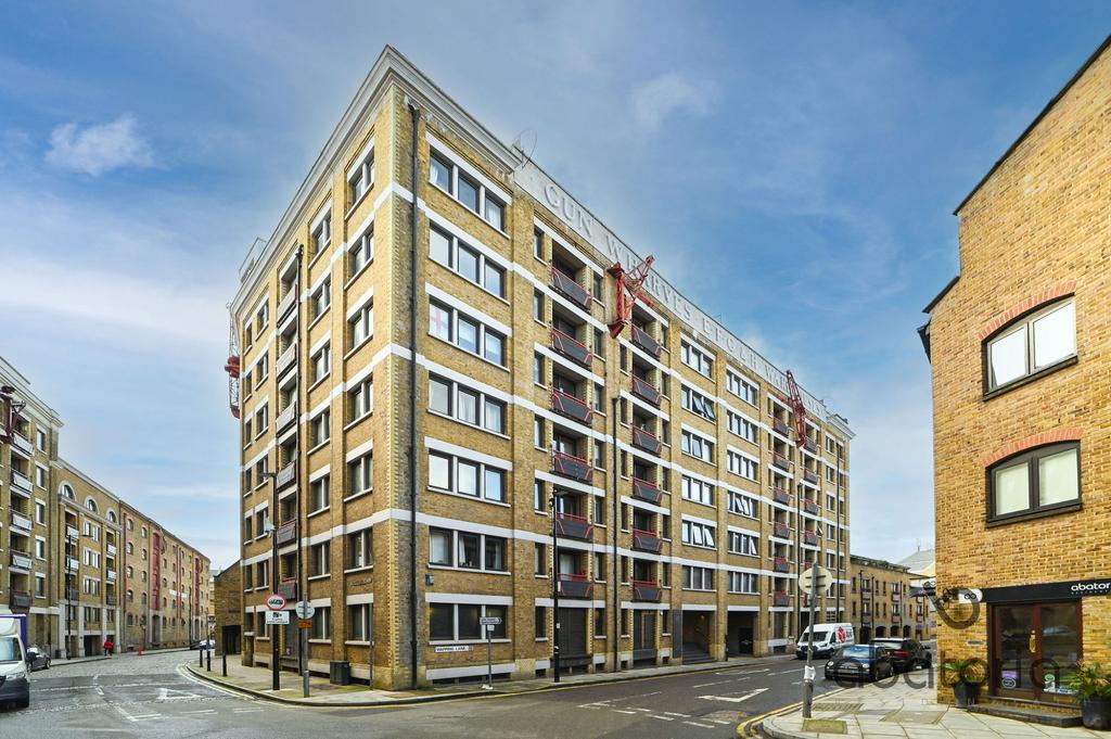 86 Wapping Lane, London, E1W Studio for sale - £375,000
