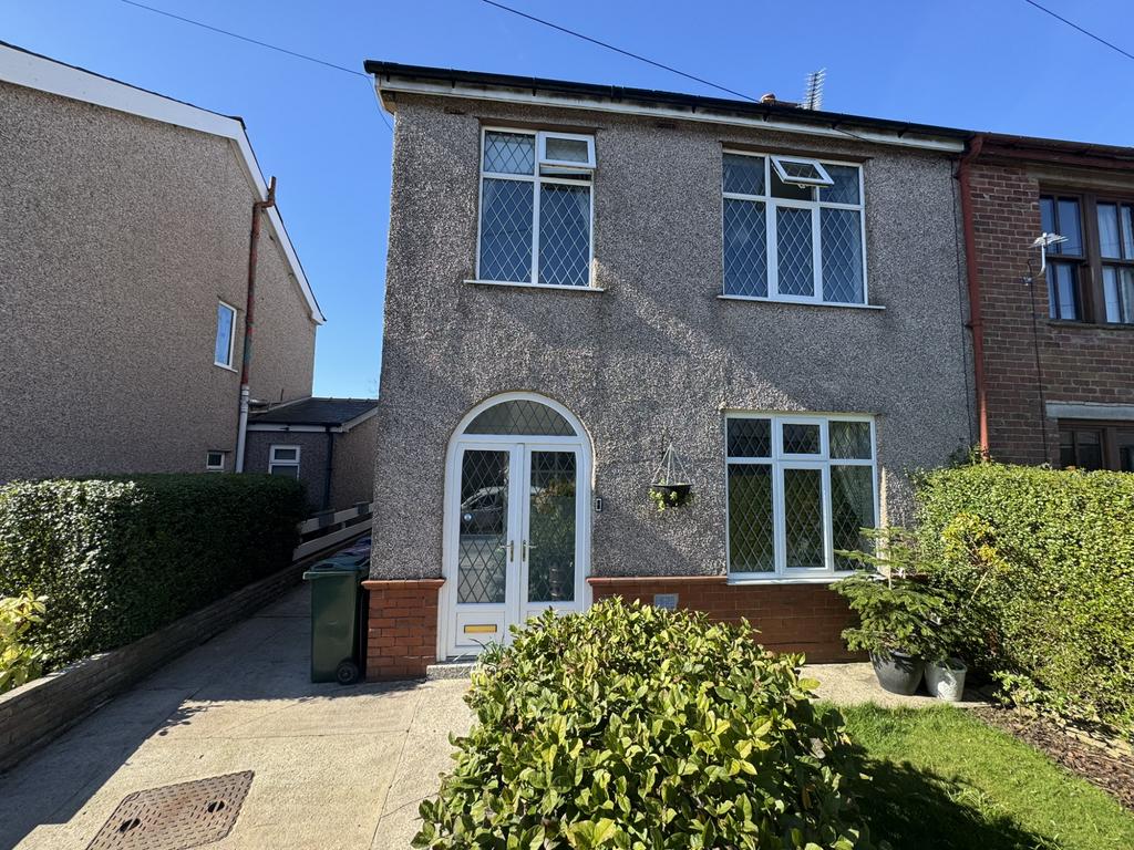 Higher Road, Longridge PR3 3 bed semi-detached house for sale - £239,950