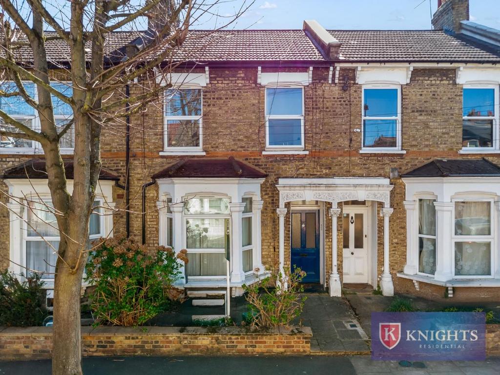 Sidney Road, London, N22 2 bed flat - £435,000