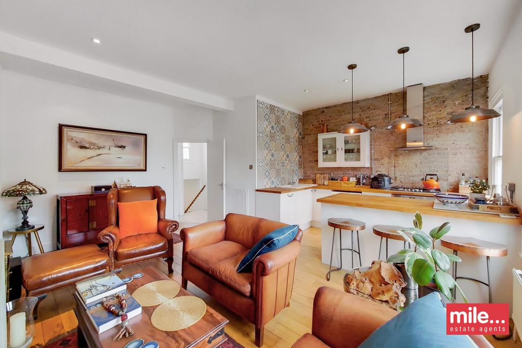Denholme Road, London W9 2 bed flat for sale - £600,000
