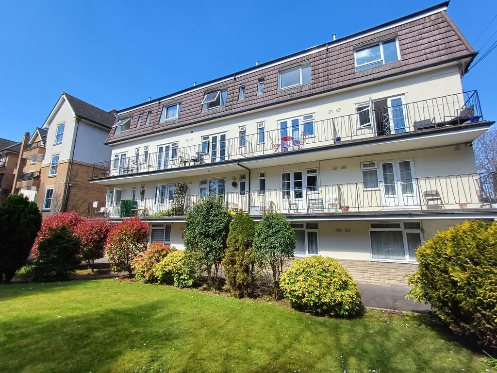 Knyveton Road, Bournemouth Studio - £700 pcm (£162 pw)