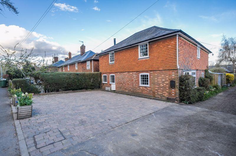 Maidstone Road, Matfield 4 bed detached house for sale - £800,000