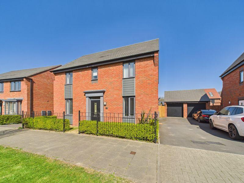 Birchfield Way, Telford TF3 4 bed detached house for sale - £365,000