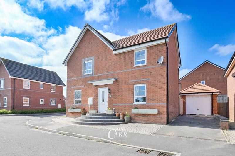 Bayliss Drive, Cannock WS12 4 bed detached house - £365,000