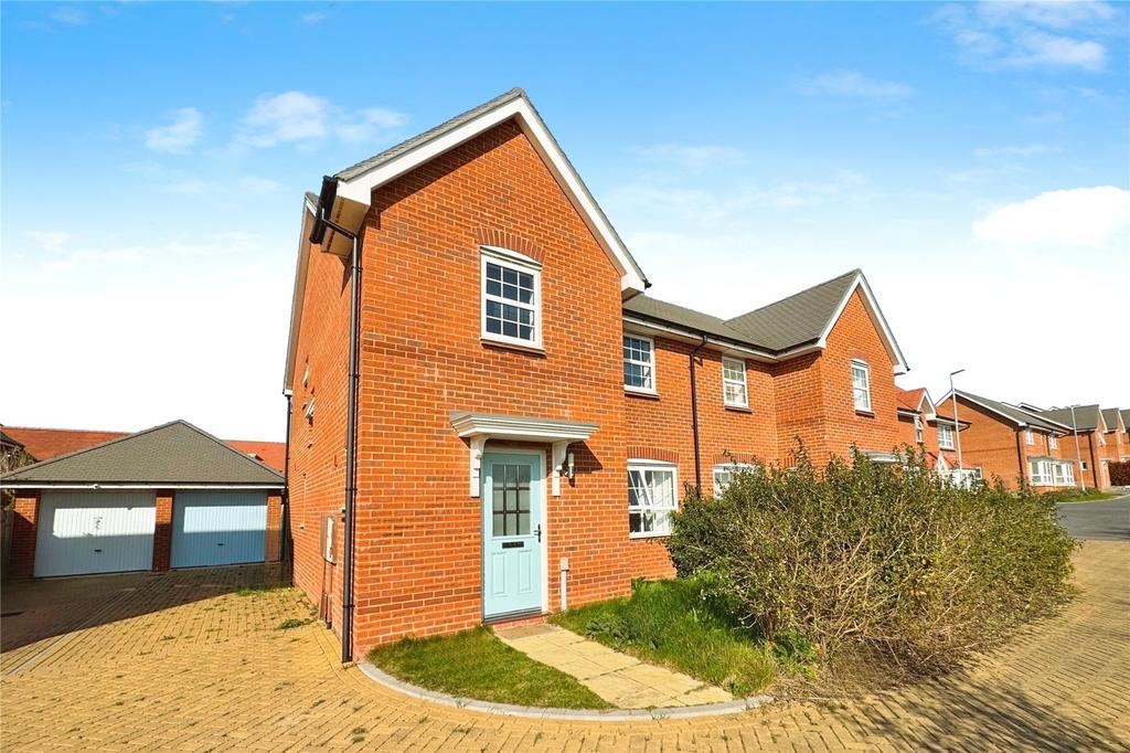 Costard Drive, Kent ME13 1 bed house - £630 pcm (£145 pw)