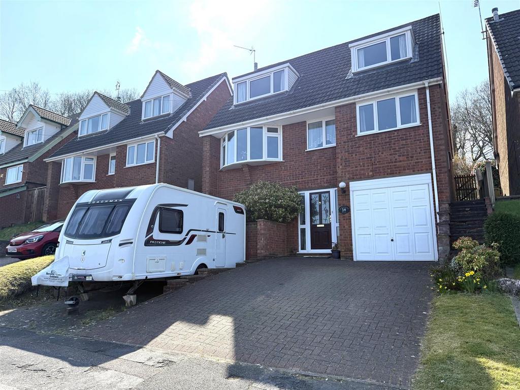 Beechmere Rise, Rugeley 3 bed detached house for sale - £330,000